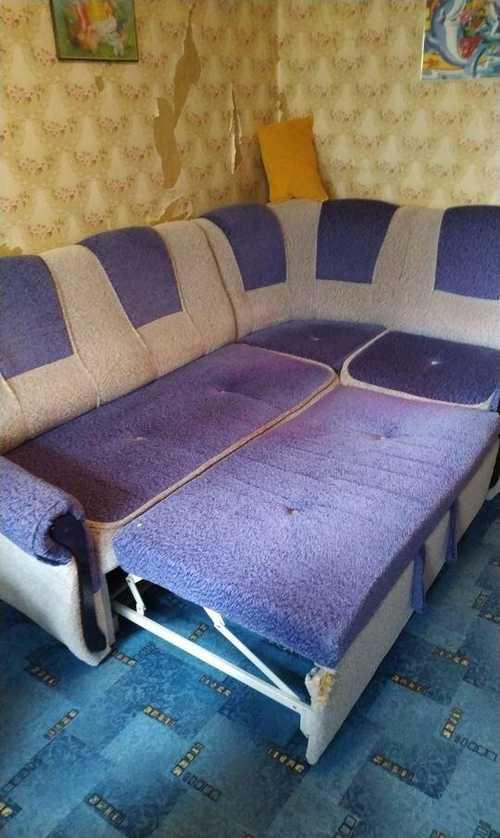 Уловой диван и кресло кровать