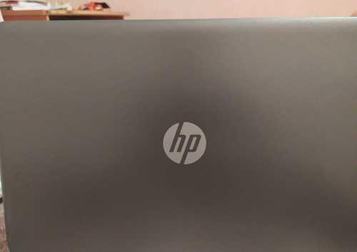 Ноутбук HP 15-r272ur