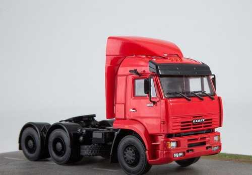 Камаз-6460 Красный со спойлером 1:43