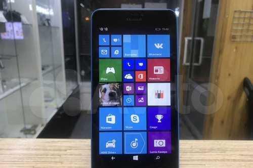 Смартфон Microsoft Lumia 640XL
