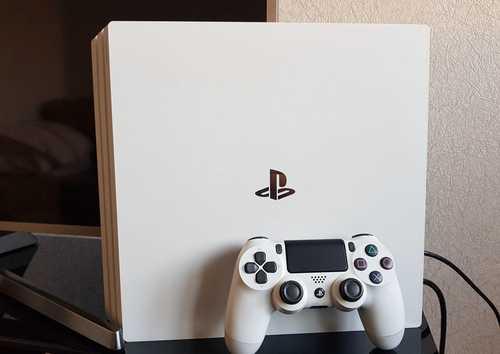 Sony PlayStation 4 Pro Glacier White