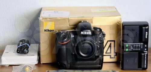 Зеркальный фотоаппарат Nikon D4