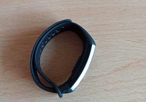 Фитнес браслет huawei band 2