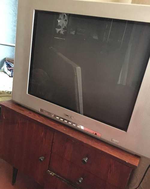 Телевизор Bork в рабочем состоянии, Funai, Funai