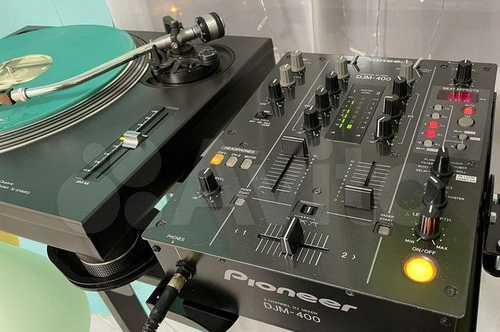 Pioneer DJM 400 микшерный пульт