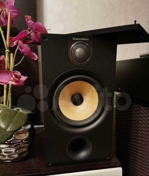 Полочные колонки Bowers & Wilkins 685 S2 Black Ash