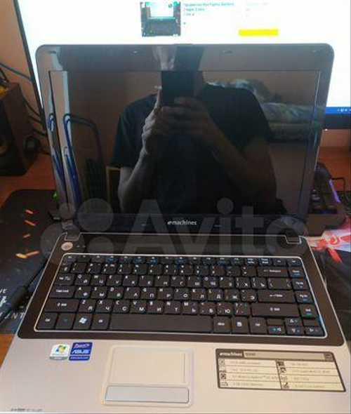 Acer emashines d440 2 ядра, 4 гига