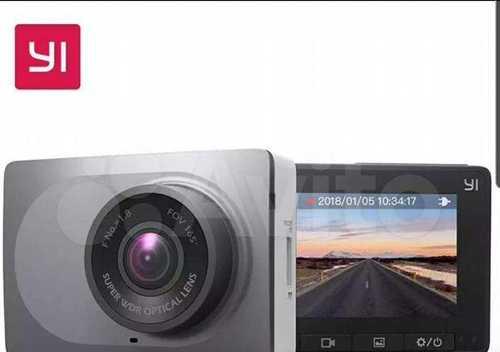 Видеорегистратор Xiaomi YI Smart Dash Camera HD