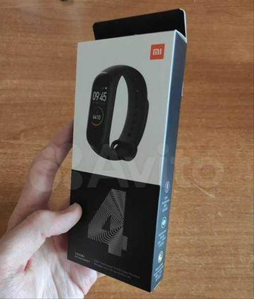 Часы Xiaomi Mi Band 4