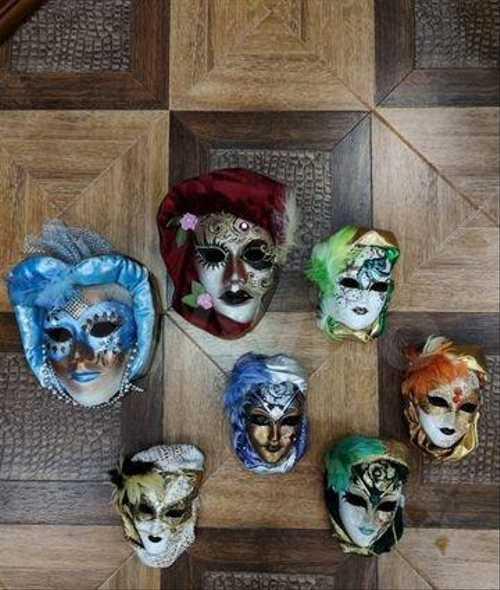Декоративные карнавальные маски