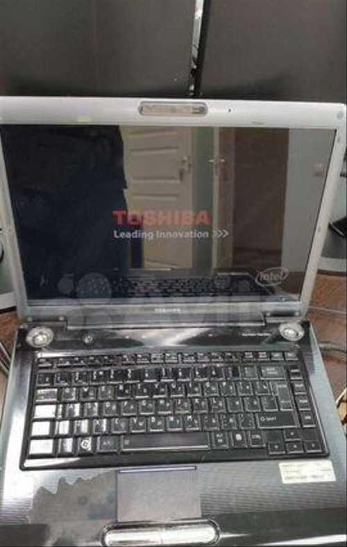Ноутбук Toshiba a300 полурабочий