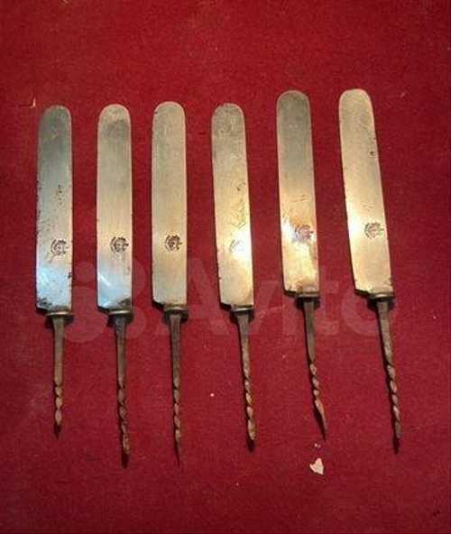 Комплект ножей Варыпаев