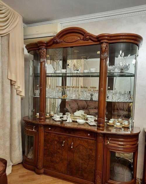 Буфет красивый