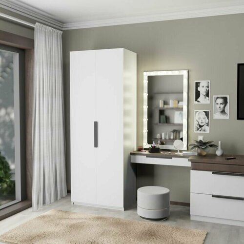 Шкаф распашной белого цвета двухдверный (79.5 см Х 240 см Х 55 см) для прихожей, спальни, зала, гостинной.