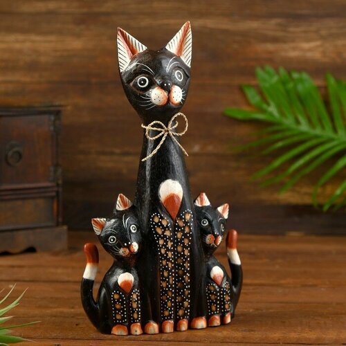 MARU Сувенир "Три черные кошки" дерево 5х18х30 см