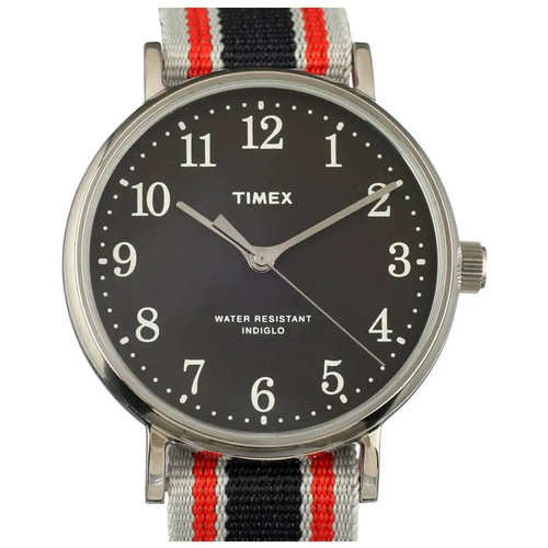 Наручные часы TIMEX, черный