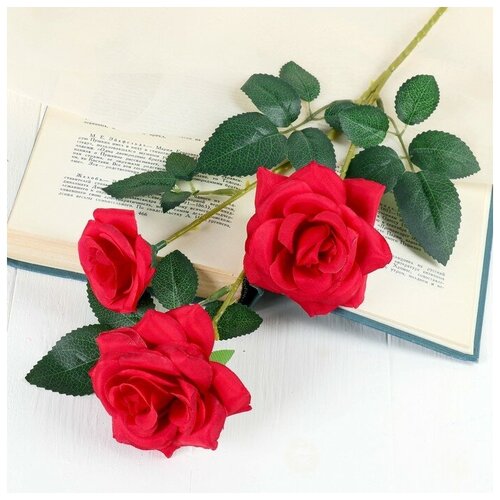 Цветы искусственные "Роза тройная" 6х61 см, красный