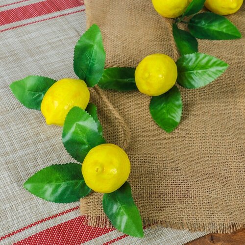 Муляж "Связка 5 лимонов" 50 см (размер лимона 7х5см)