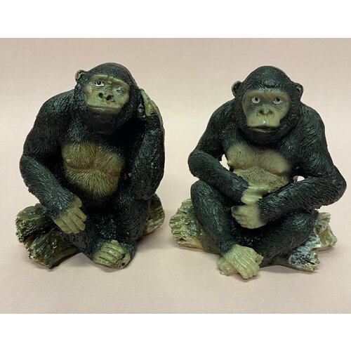 Набор из двух статуэток "Пара обезьян"