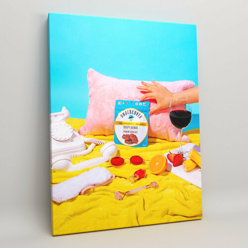 Картина на холсте (интерьерный постер) "Девичник - пижамная вечеринка" мода, с деревянным подрамником, размер 45x60 см