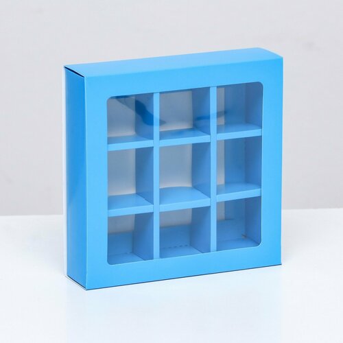 Коробка под 9 конфет с обечайкой, голубой, 13,7 х 13,7 х 3,5 см