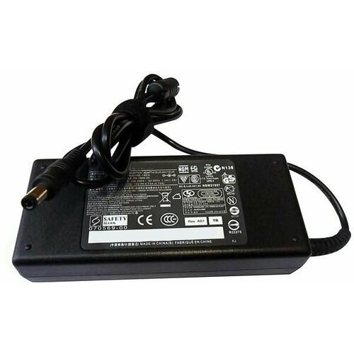 Блок питания (сетевой адаптер) AMPERIN для ноутбуков Toshiba 19V 4.74A 5.5x2.5 HC