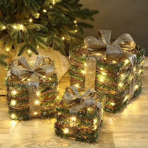 Kaemingk Светящиеся подарки под елку Happy Greenely 15-30 см, 3 шт, 40 теплых белых LED ламп, на батарейка, IP20 9483880
