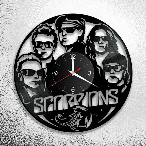 Настенные часы с группой Scorpions, Скорпионз, Klaus Meine