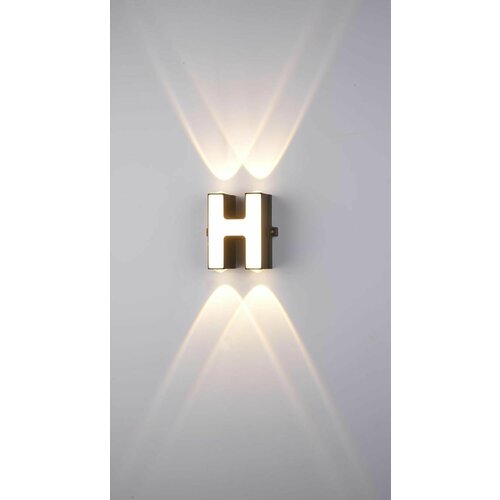 "Макстоб" - уличный светильник в форме буквы с LED-лампами, IP20, 220 Вольт