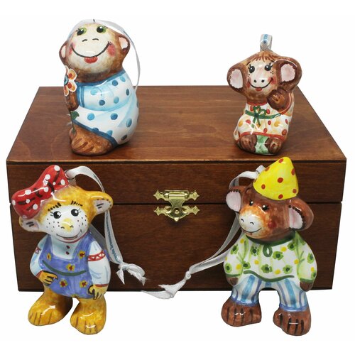 Семейка обезьян 4 штуки в деревянной коробке Набор керамических елочных игрушек украшений цветная коллекция