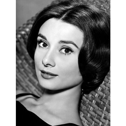 Плакат, постер на холсте Audrey Hepburn/Одри Хепберн/винтажный/ретро. Размер 30 х 42 см
