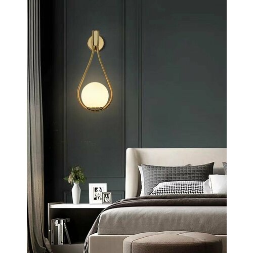 Современный настенный светильник бра для спальни, гостинной, кабинета Wogow 008 Капля Золото