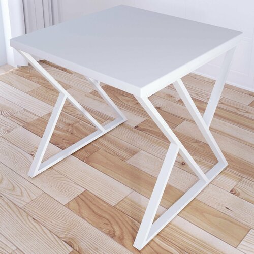Стол кухонный Loft с квадратной белой столешницей из массива сосны 40 мм и белыми металлическими Z-образными ножками, 70x70х75 см
