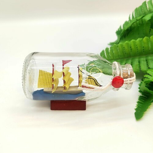 Корабль в бутылке сувенирный