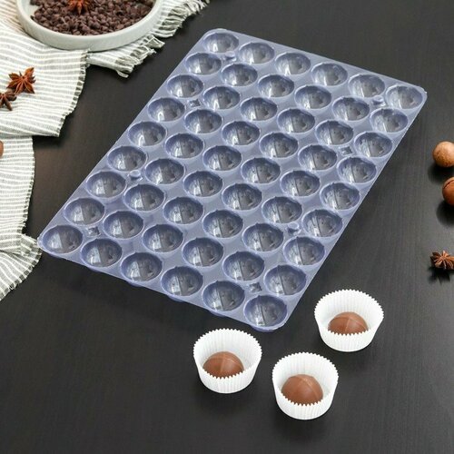 Форма для шоколада и конфет из 2-х частей «Конфеты», 31,5×21 см, 54 ячейки, 3×1,5 см (комплект из 10 шт)
