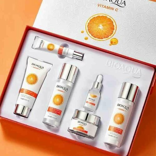 Подарочный набор косметики для лица с витамином С, увлажняющий Bioaqua Vitamin C 6в1