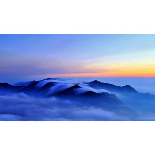 Картина на холсте 60x110 LinxOne "Горы туман облака холмы" интерьерная для дома / на стену / на кухню / с подрамником