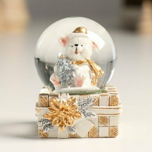 Сувенир полистоун водяной шар "Белый миша с ёлочкой в подарке" золото/серебро 4,5х4,5х6,5 см (комплект из 6 шт)