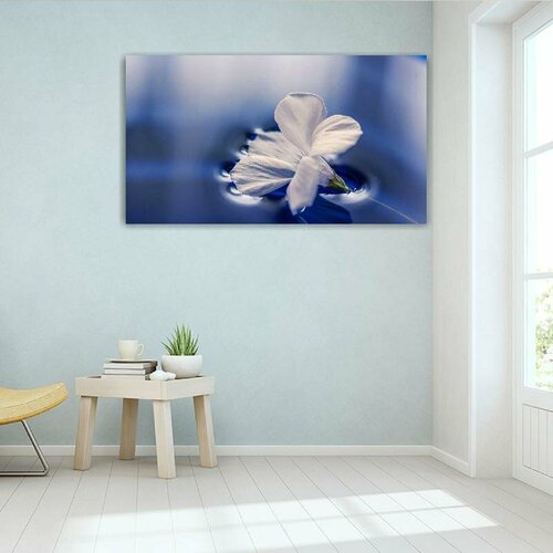 Картина на холсте 60x110 LinxOne "Вода цветок красота" интерьерная для дома / на стену / на кухню / с подрамником