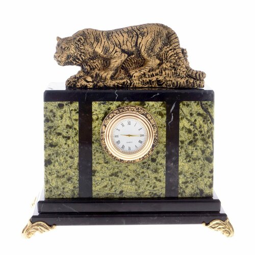 Часы "Амурский тигр" камень змеевик 122255