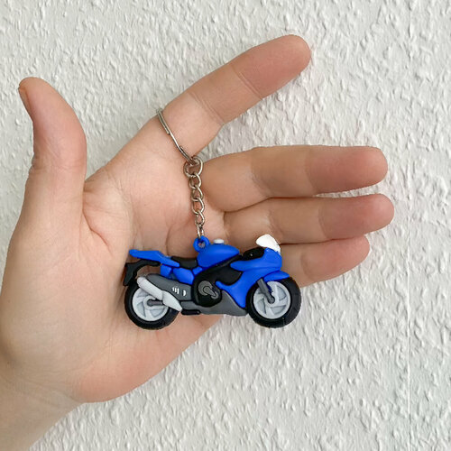 Брелок Брелок игрушка Мотоцикл для мальчика подарок другу на 23 февраля автобрелок синий цвет, матовая фактура, черный, белый