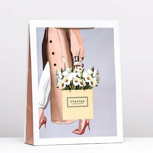 Пакет подарочный "Цветочное счастье", 33 х 42,5 х 10 см