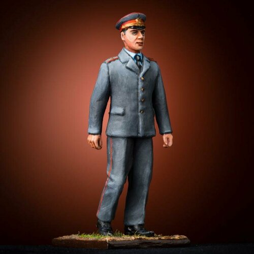 Оловянная миниатюра Сержант милиции в повседневной форме одежды 1977 год