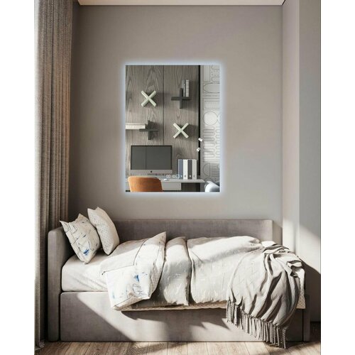 Зеркало для ванной с часами Qwerty 120*80 вертикальное с холодной LED-подсветкой