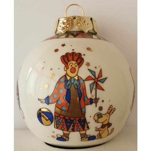 ШАР фарфоровый Новогодний на ёлку-"русский цирк - клоун" диаметр-65 мм, в картонной коробке.