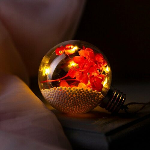 Luazon Lighting Ёлочный шар «Красные лепестки», батарейки, 5 LED, свечение тёплое белое