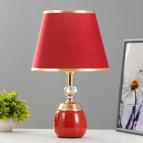 Настольная лампа "Лейла" Е27 40Вт красно-золотой 25х25х41 см