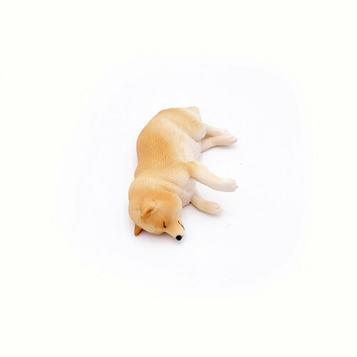 Фигурка Сиба-ину (собака, спит на боку)