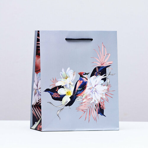 Пакет подарочный "Птичка в цветах", 18 х 22,3 х 10 см