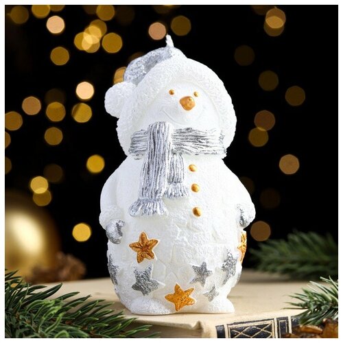 Свеча декоративная "Снеговичок", 6×5,5×11 см